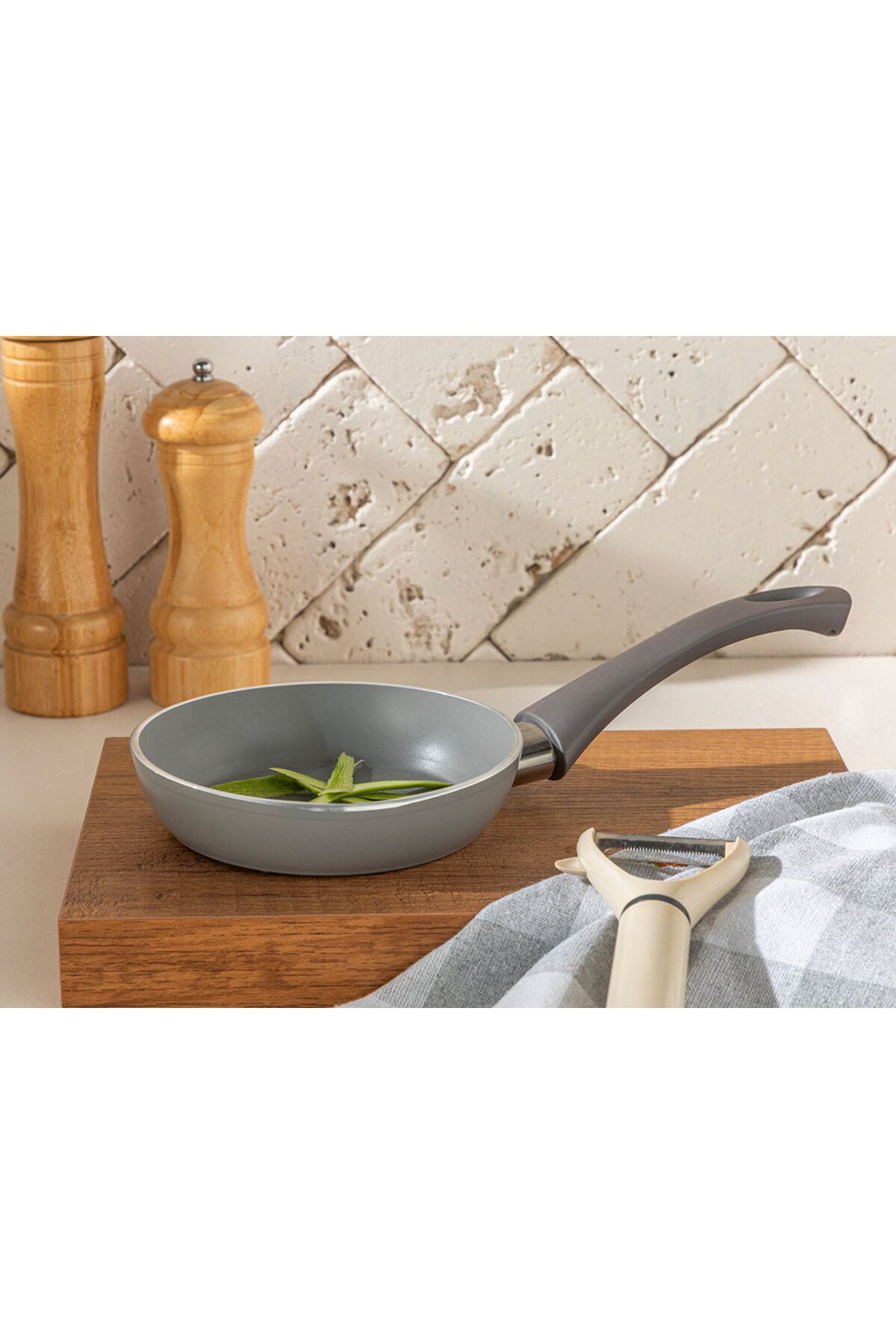 English Home Pretty Alüminyum Mini Tava Gri - Fiyatı, Yorumları