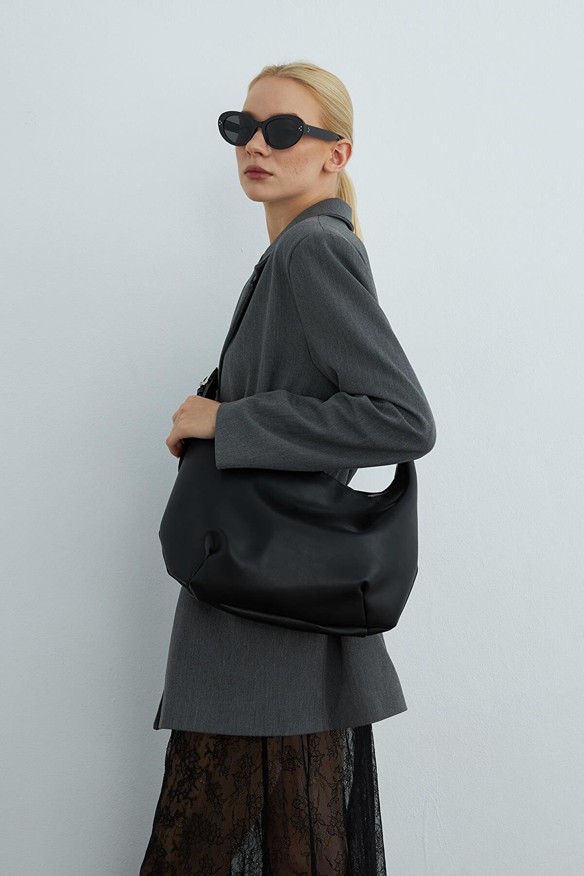 Mopia Siyah Kadın Uzun Askılı Omuz ve Çapraz Çanta - Fiyatı, Yorumları