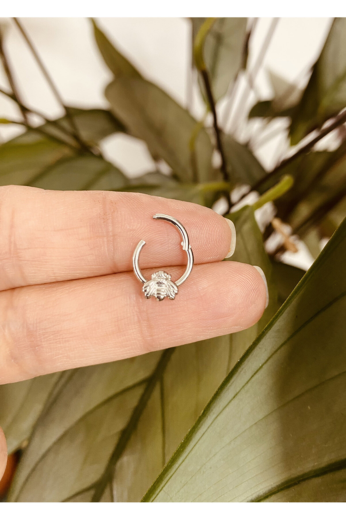 Karınca Piercing Arı Motifli Yüksek Kalite Gümüş Rengi Kulak Nipple ...