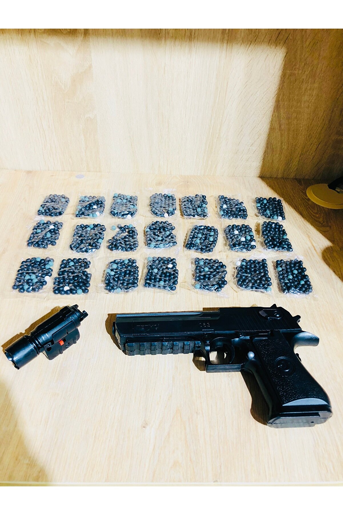 Shem Lazerli Boncuk Atan Silah Tetikçi Model Oyuncak Silah ve 21 paket ...