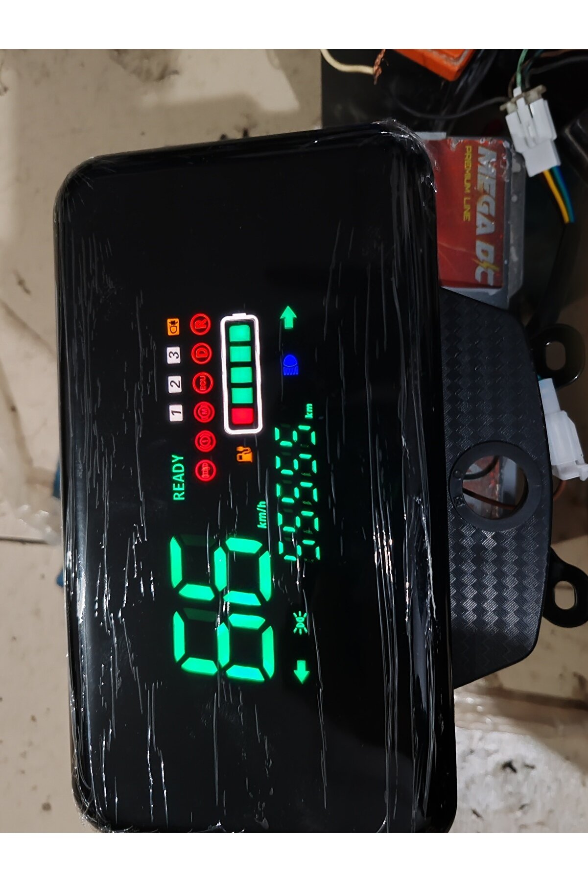 Volta LCD Ekran 3 Tekerli kasalı elektrikli motor 4 5 6 akülü uyumludur Fiyatı, Yorumları - Trendyol