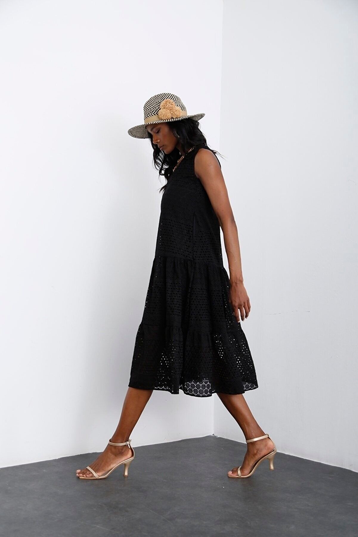 Bebe Plus Kadın V Yaka Kolsuz Kat Kat Fisto Elbise - Fiyatı, Yorumları