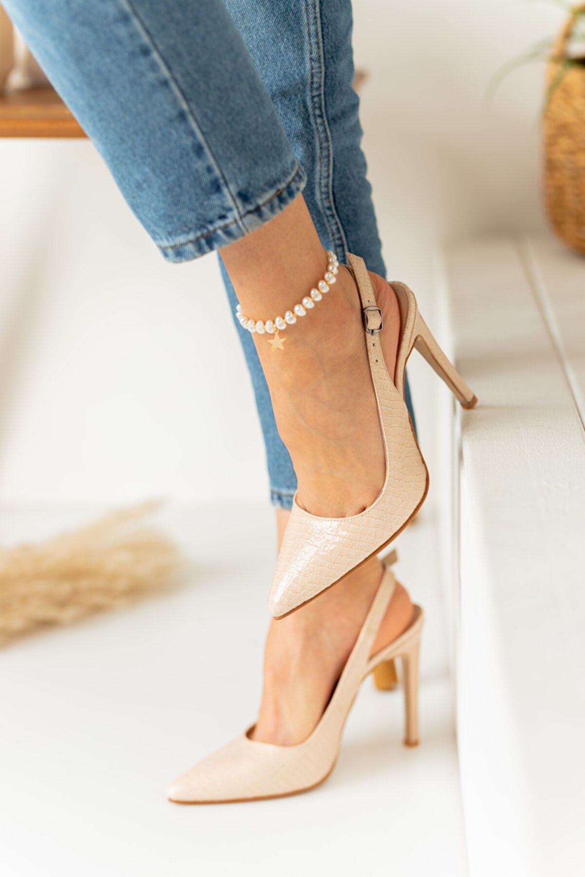 La Limar Limar Bej Yılan Derisi Desenli Stiletto Sivri Burun Kadın ...