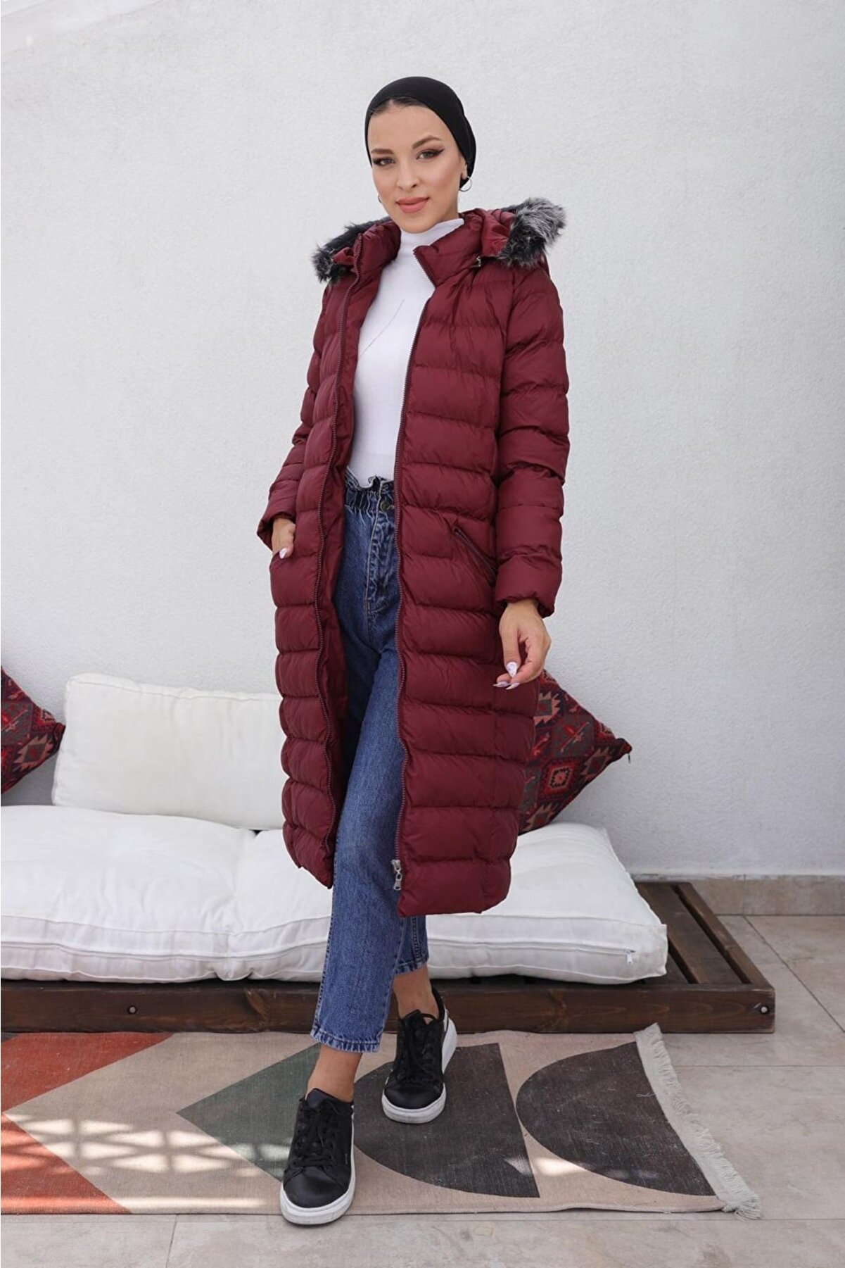 KMKkombin Kadın Uzun Dolgulu Siyah Şişme Mont Kapşonu Kürklü Yoğun ...