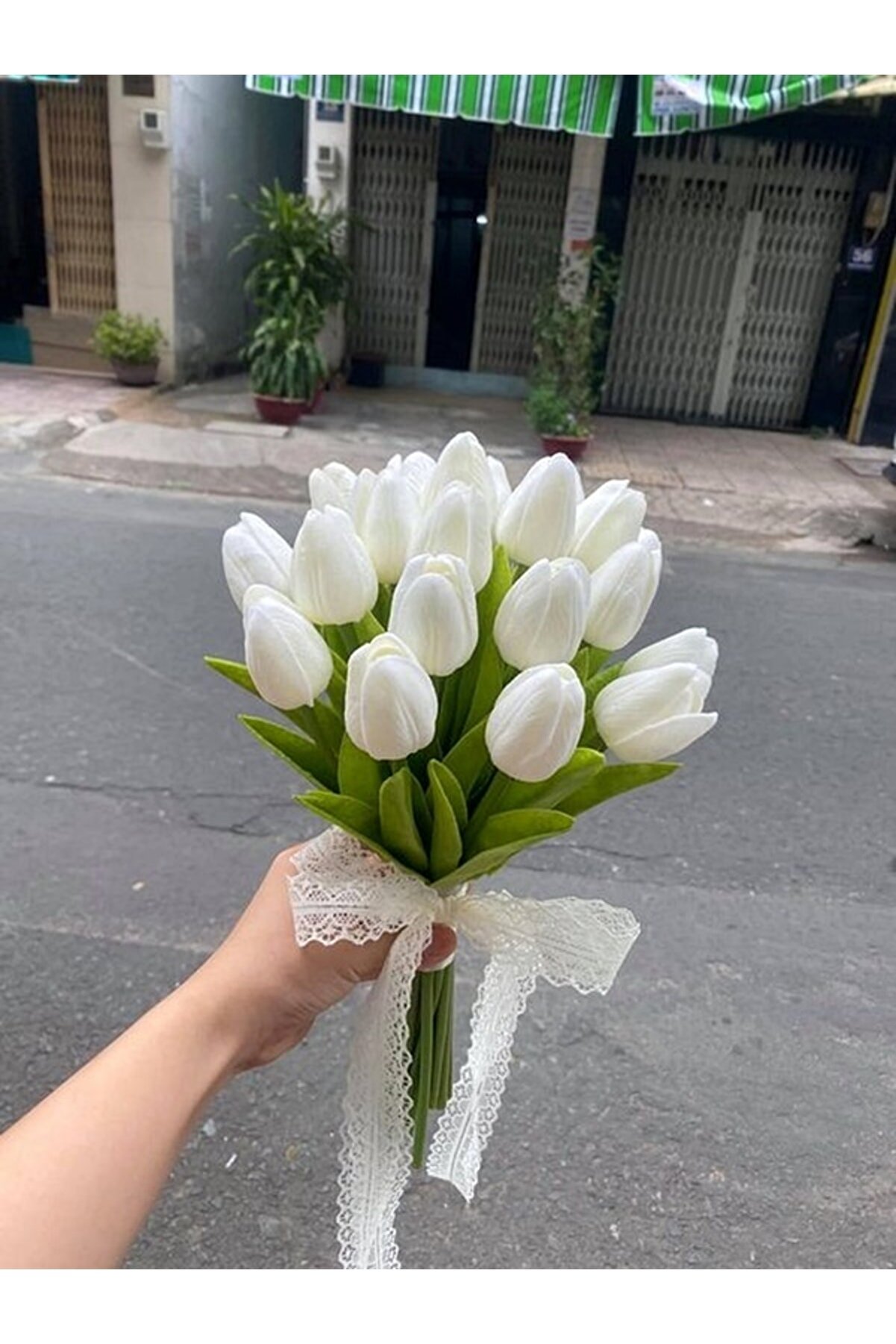 fesleğen çiçek Gelin Buketi Beyaz Islak Lale Yaka Çiçegi Fiyatı ...