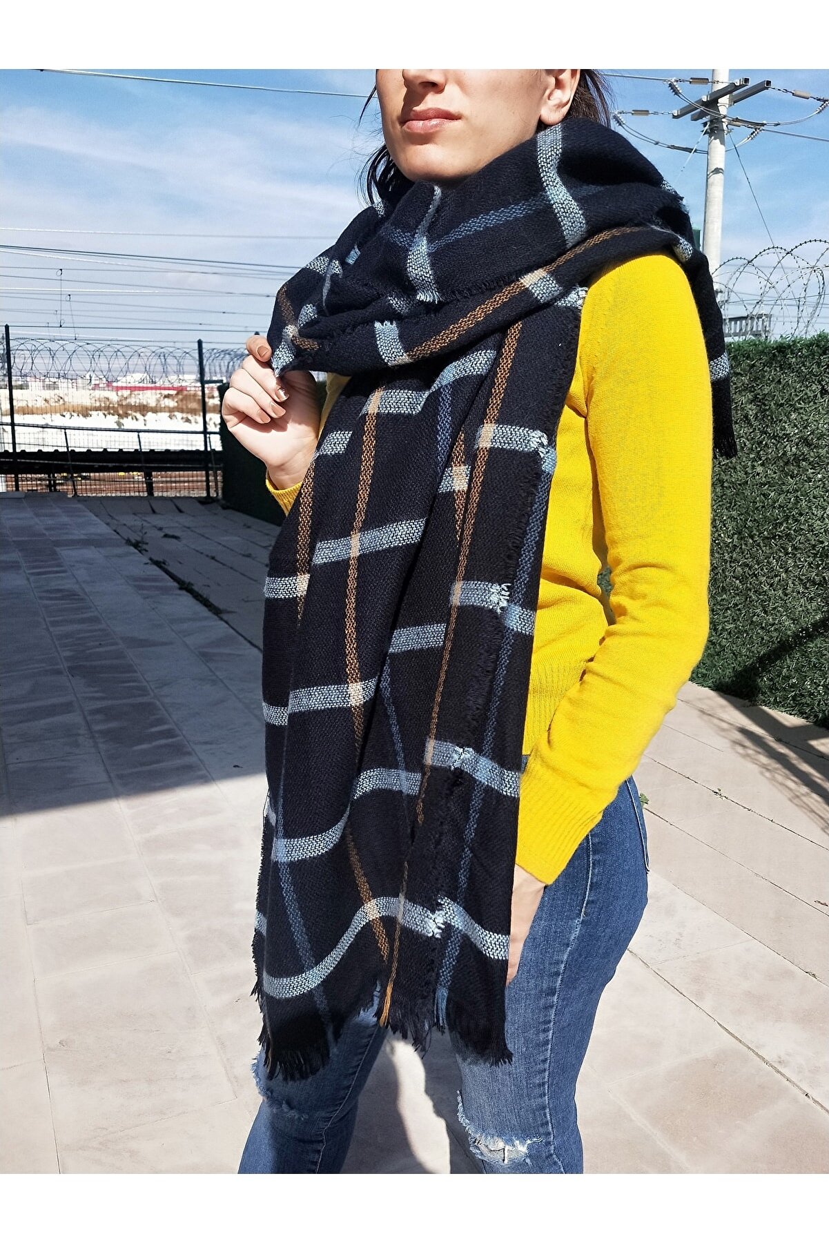 SOLİN Kadın Omuz Şalı , Kışlık Şal, Boyun Şalı Fiyatı, Yorumları - Trendyol