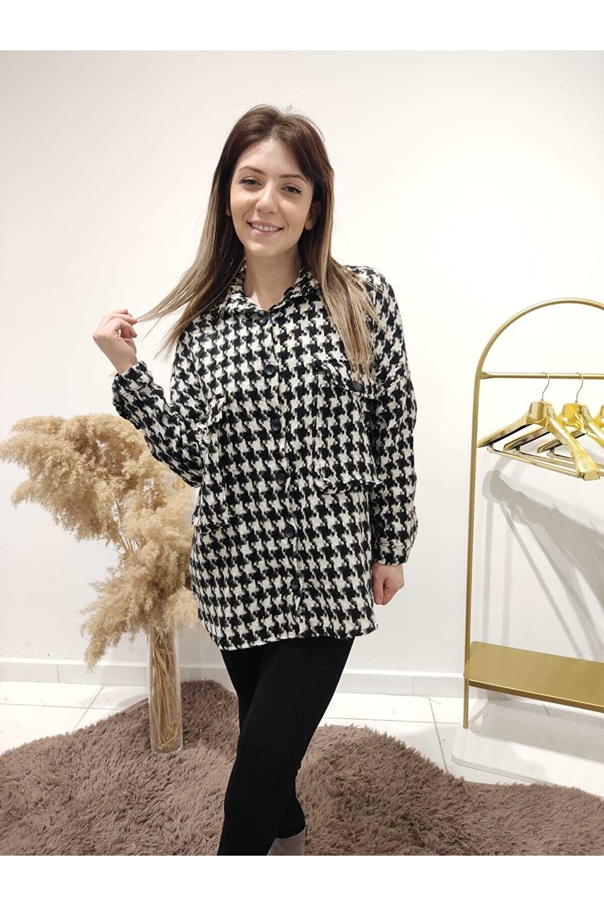 HBDK Boutique Siyah Beyaz Tüvit Ceket Fiyatı, Yorumları - Trendyol