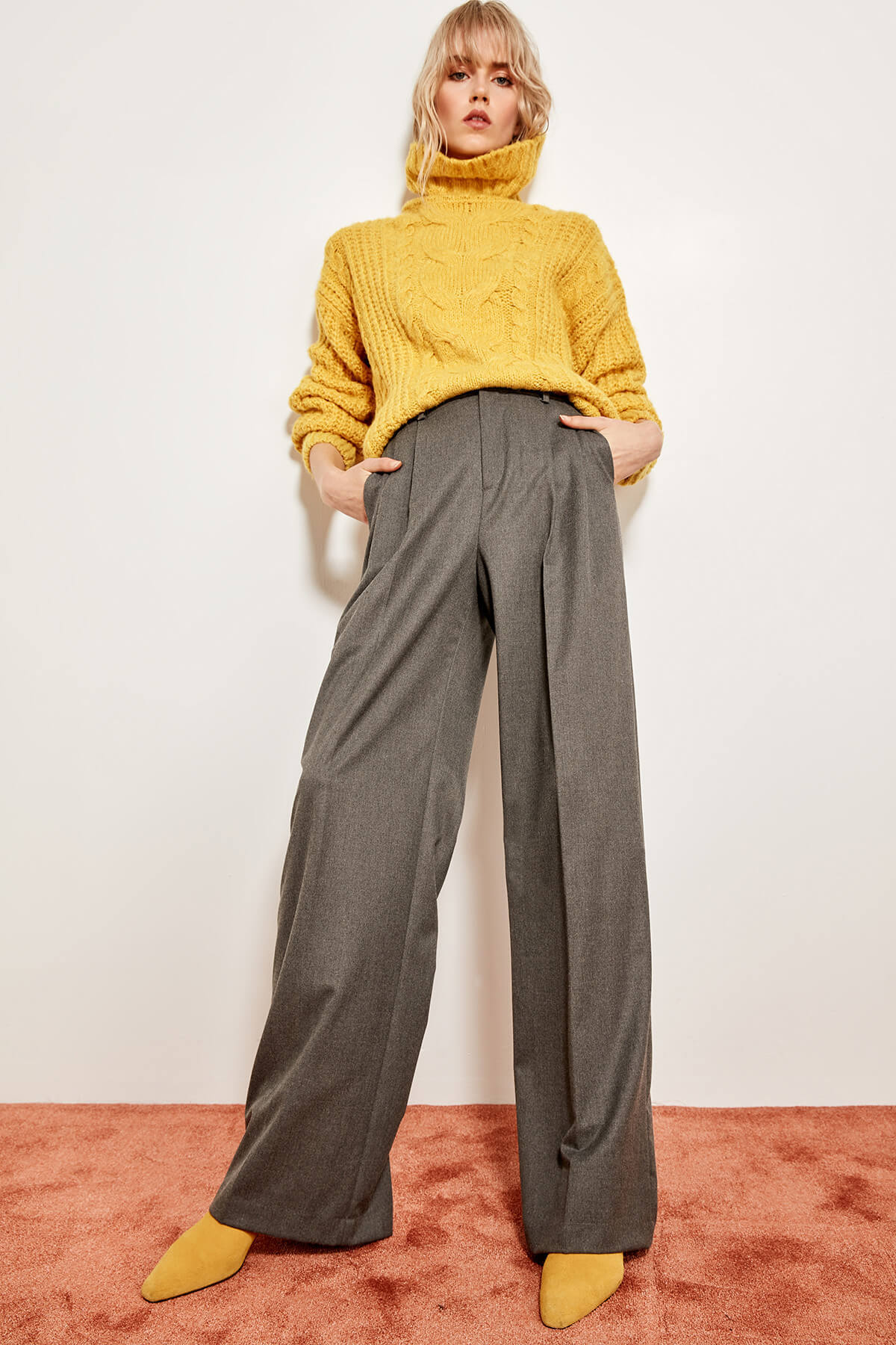 TRENDYOLMİLLA Gri Bol Paça Pantolon TCLAW19OS0093 Fiyatı, Yorumları ...