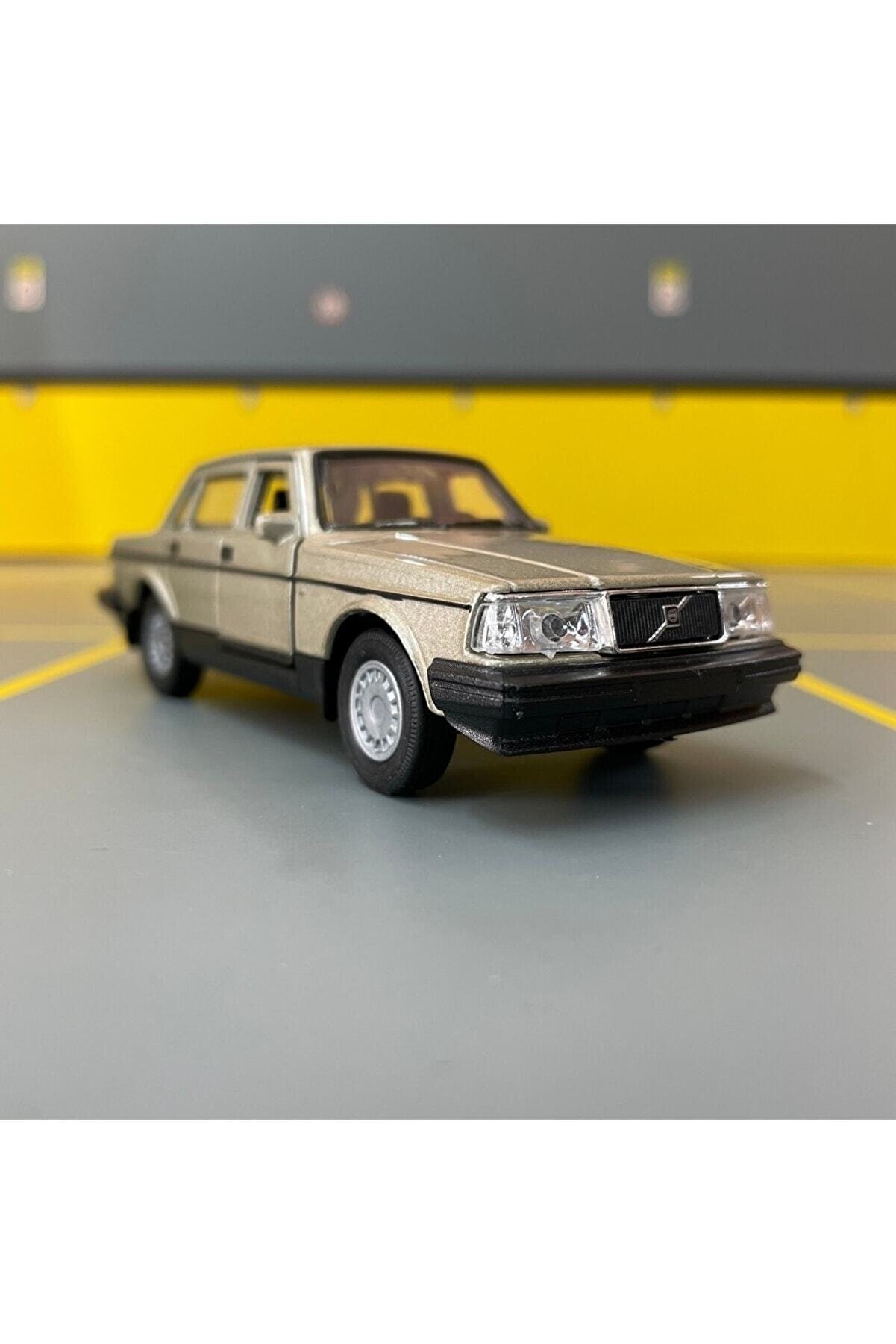 WELLY Volvo 240 Gl 1/36 Ölçek Diecast Metal Model Araba Oyunca Araba ...
