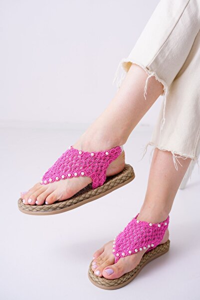 Women Sandals 👡 40-80% off! | Step into Summer Style - Trendyol - Page 7