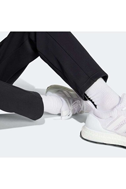 Adidas Men's Sweatsuits | Casual Comfort with Style - Trendyol