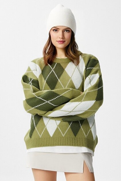 diamond pattern knitwear