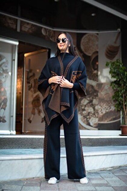 GİYSİ DÜNYASI 57 TRİKO KUMAŞ İŞLEMELİ PANÇO BODYY PANTALON 3 Lİ TAKIM ...