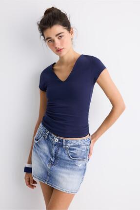Stradivarius Kısa kollu V yaka t-shirt - Fiyatı, Yorumları