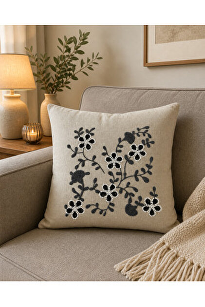 Livera Home Modern Pullu, Taşlı & Punch Nakışlı Kırlent Kılıfı (43x43 ...