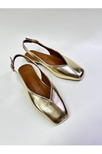 azza shoes BİANCA KADIN KARE KALIP PARLAK ARKASI AÇIK TOKA DETAYLI ...