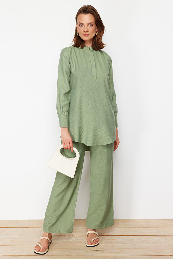 TRENDYOL MODEST Green Half Hidden Placket Shoulder Detailed Tunic-Pants ...