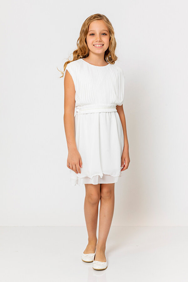 incity Girl's Round Neck Belted Pleated Dress - Trendyol