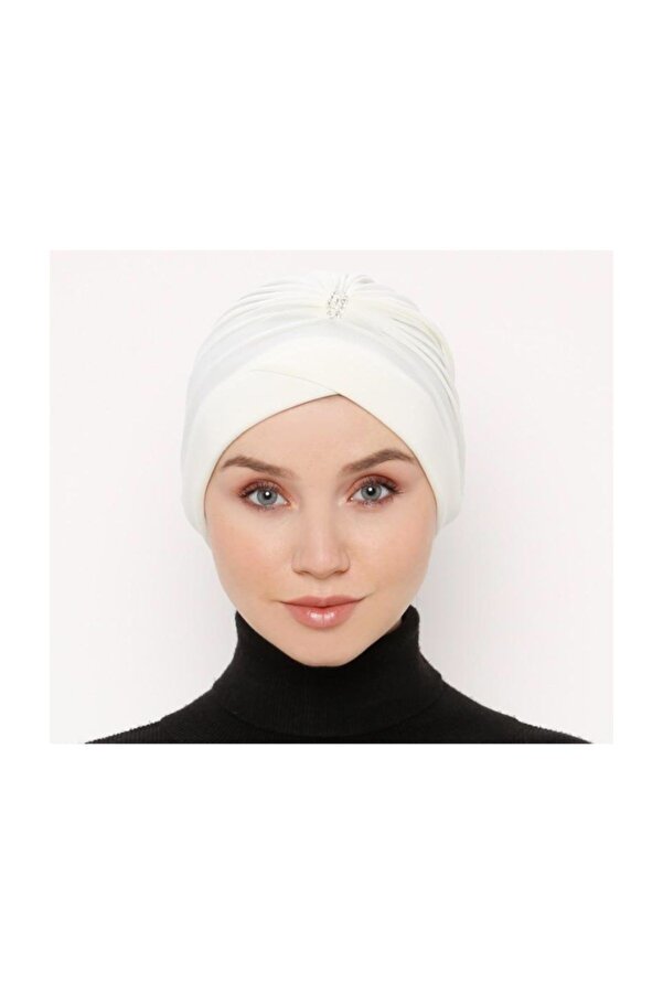 Sahra Şal Dünyası Women's Stone Detailed Bonnet Ecru- Trendyol