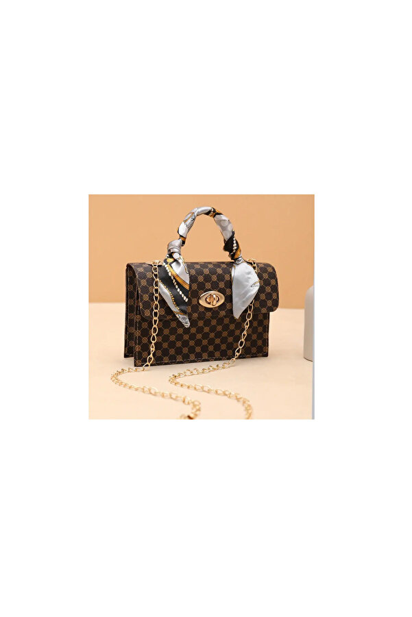 DANİSKA Retro Detailed Faux Leather Bag with Chain Strap- Trendyol