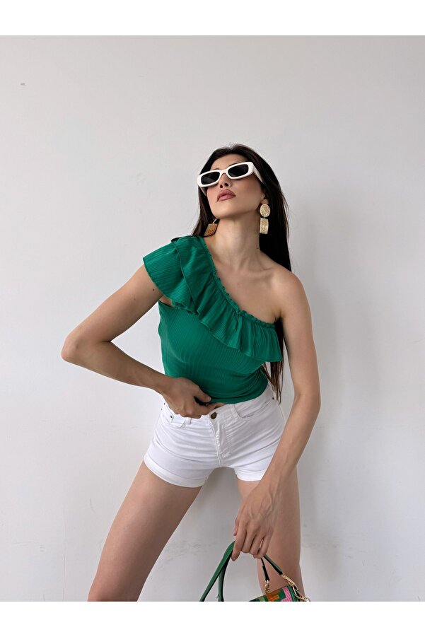 Fav Style Зелена блуза с волани на едно рамо - Дамска- Trendyol