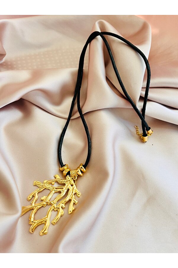 COCOSH TAKI Coral Figured Black Leather Chain Necklace - Gold Plated ...