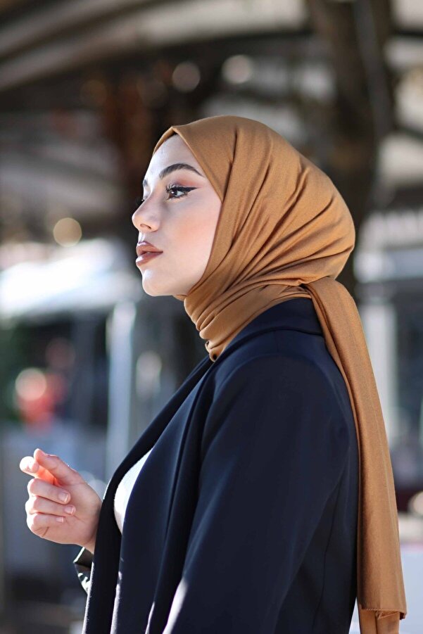 Organic Hijab Combed Cotton Shawl Model - Tan- Trendyol