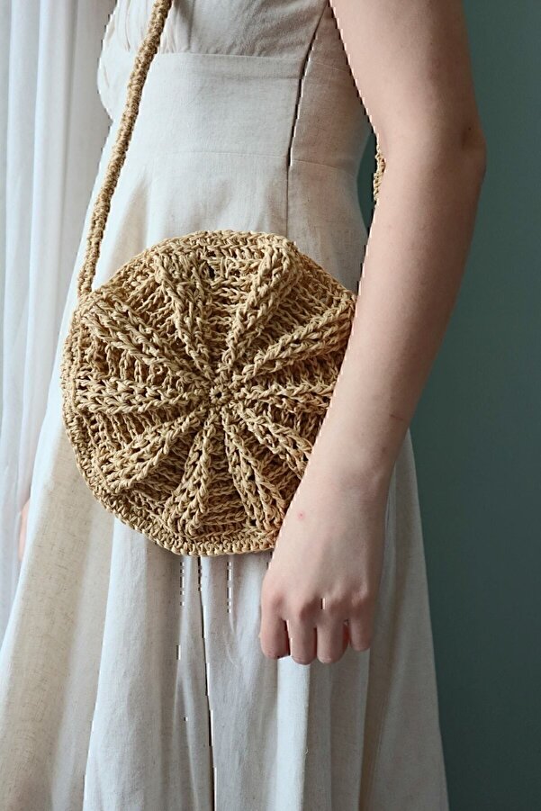 EHF LifeStyle Mussel Mesh Bag / Straw Bag / Raffia Bag / Summer Bag ...