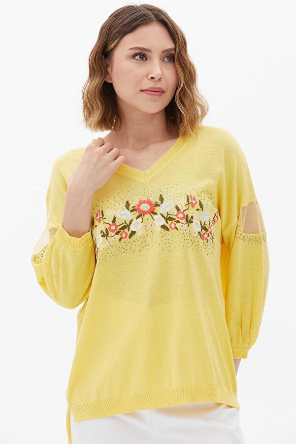 Two Mail Embroidery Detailed Knitwear YELLOW - Trendyol