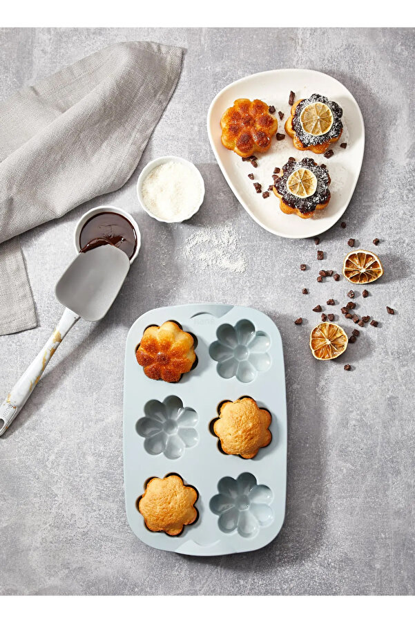 EpicMart Silicone 6 Compartment Muffin Mold Daisy - Bakery Cake ...