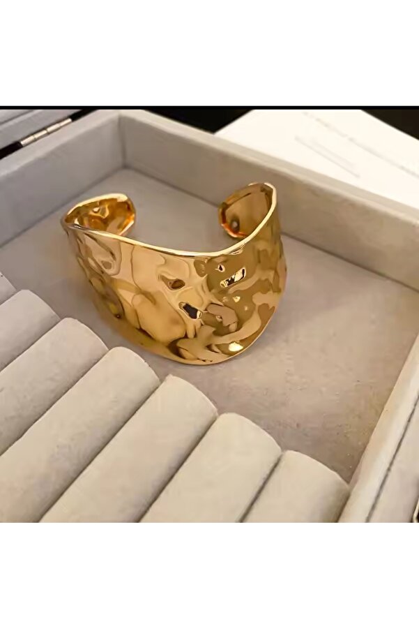 COCOSH TAKI Gold Color Special Design Handcuff Multiple Bracelet - Trendyol