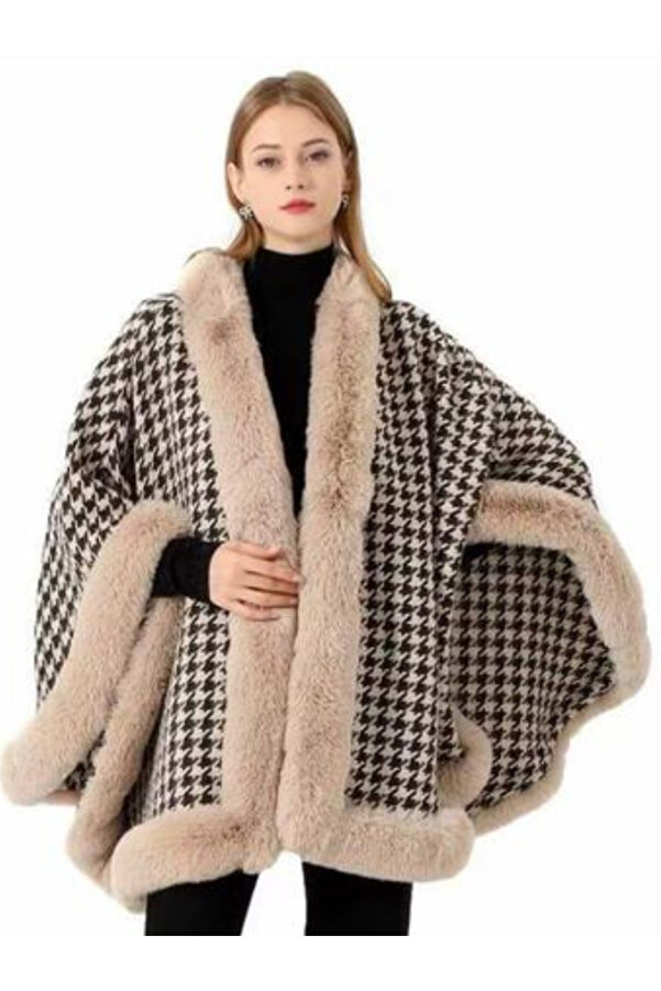 Tradinyom Thick Woolen Winter Poncho Women's Furry Poncho Detailed ...