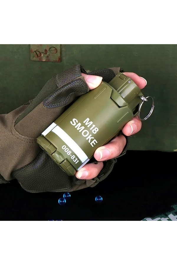 how to make a smoke grenade out of crayons