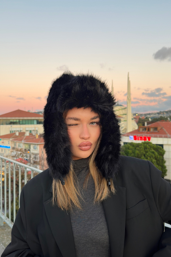 Mollycrush Luxury Women's Long Furry Faux Fur Plush Furry Pilot Hat ...