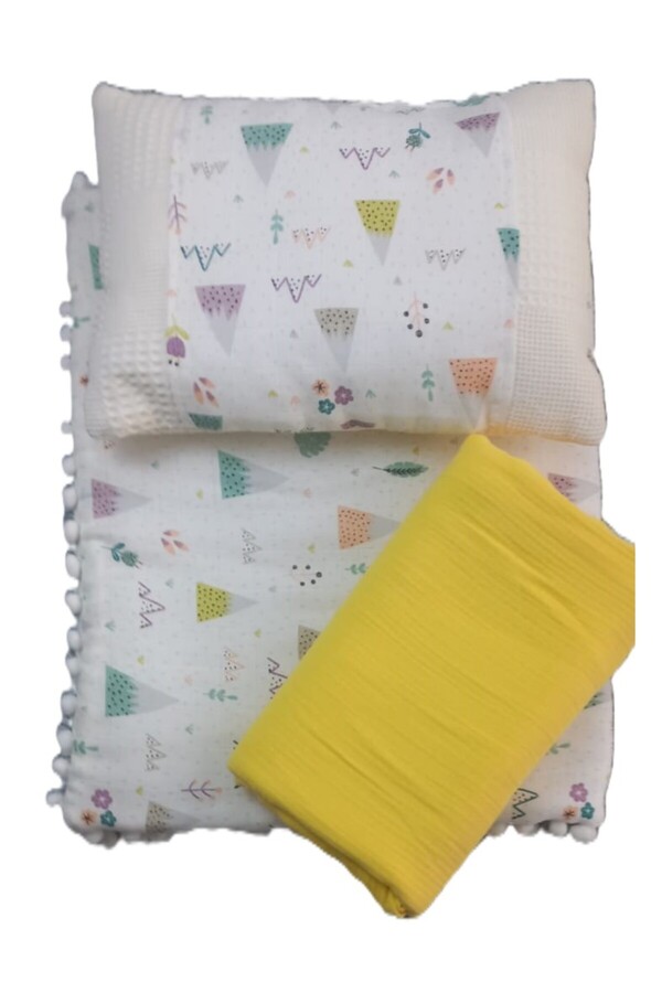 PAMBİQ BEBE Baby Set of Three Diaper Cover and Blanket - Trendyol