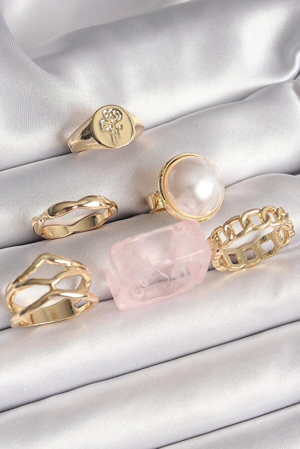 Celira Brass Gold Color Circle 3D Pearled Figure Chain Model Rose ...