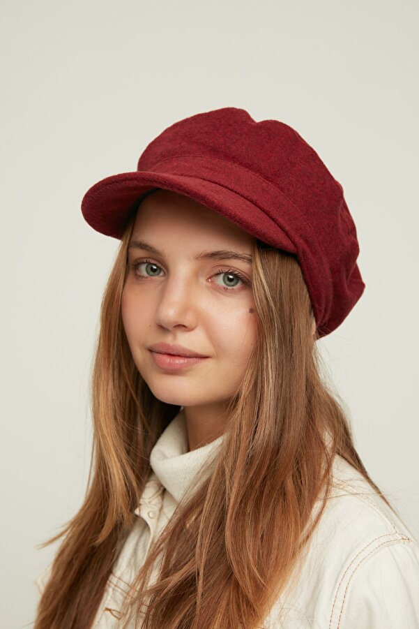 Trendyol Collection Maroon Women's Hat TWOAW22SP0007 - Trendyol