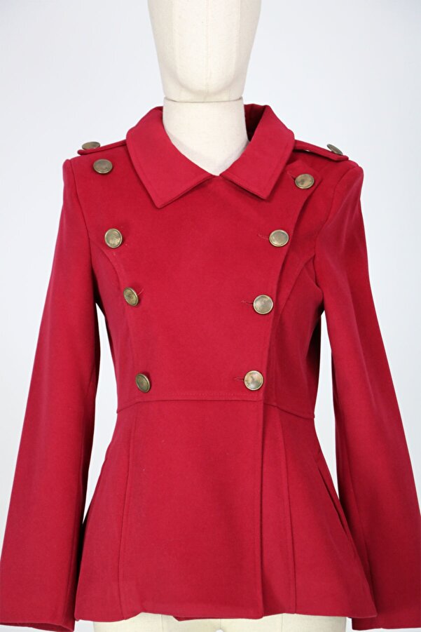 hepyen Red Stamp Short Button Coat - Trendyol