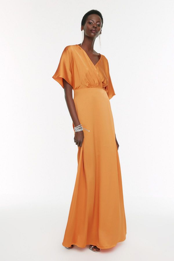 Trendyol Collection Orangefarbenes Langes Abendkleid Mit Zweireihigem