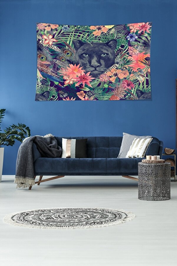 on the clouds Tigru negru pe fundal tropical, țesătură texturată din ...