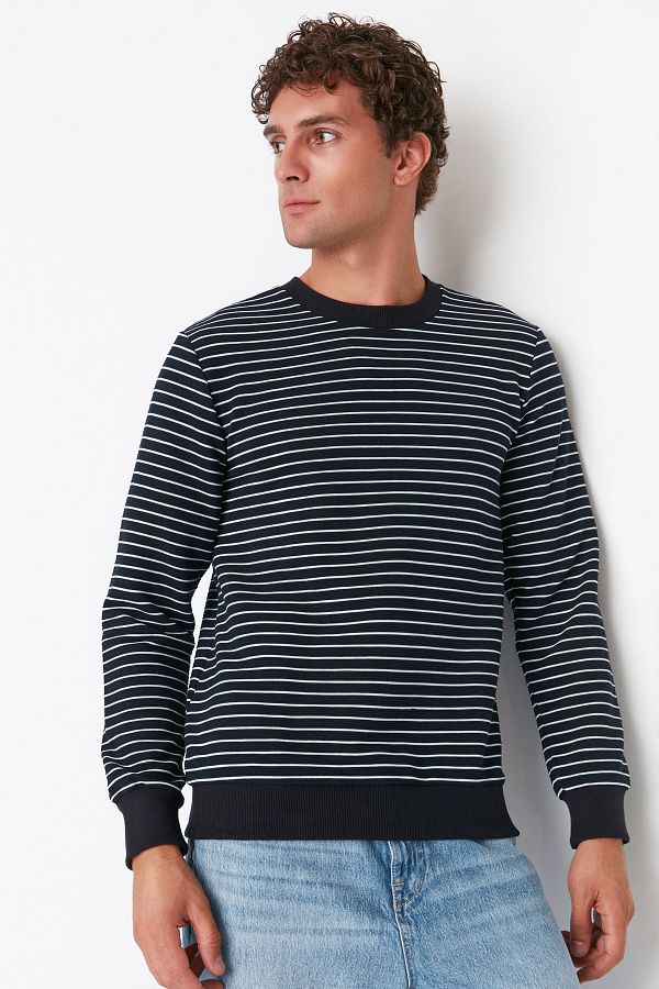 Trendyol Collection Marineblaues Langärmliges Gestreiftes Herren