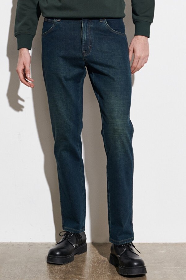 Wrangler Texas Straight Fit Normal Waist Denim Stretchy Jeans Trousers ...