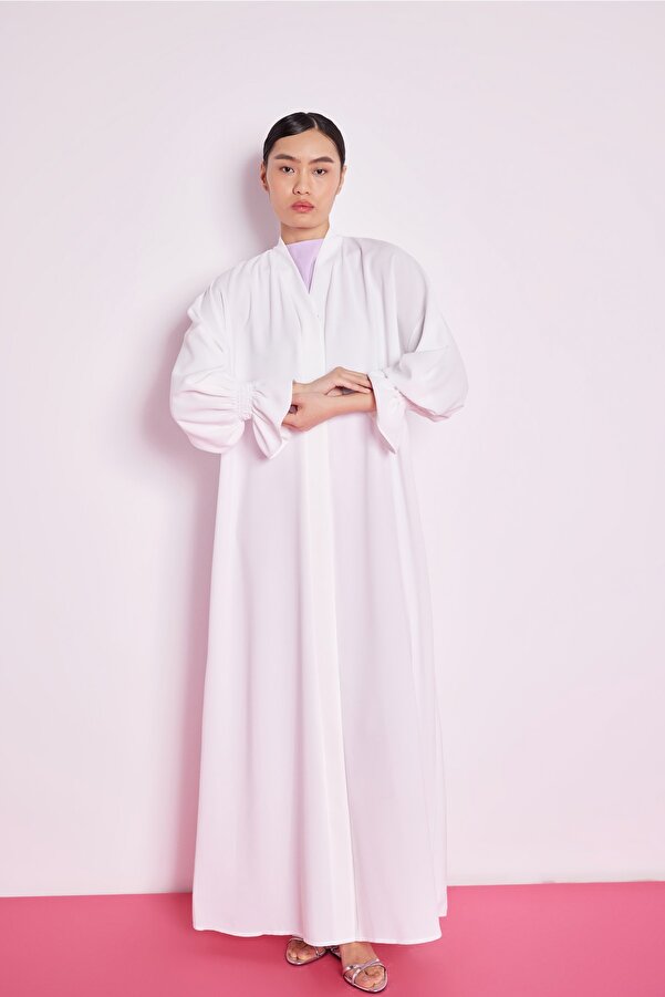 Nuum Design White Abaya with Rubber Detail on the Sleeve- Trendyol