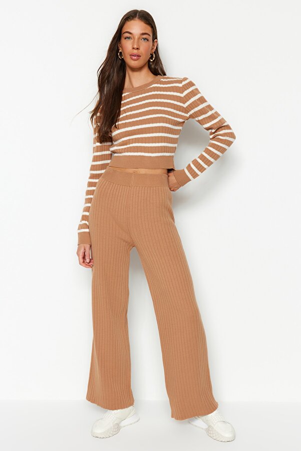 Trendyol Collection Camel Crop Knitwear Top and Bottom Set ...