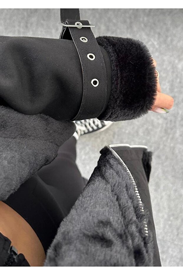 My Blog Haina motociclist din piele întoarsă neagră din matase de damă ...