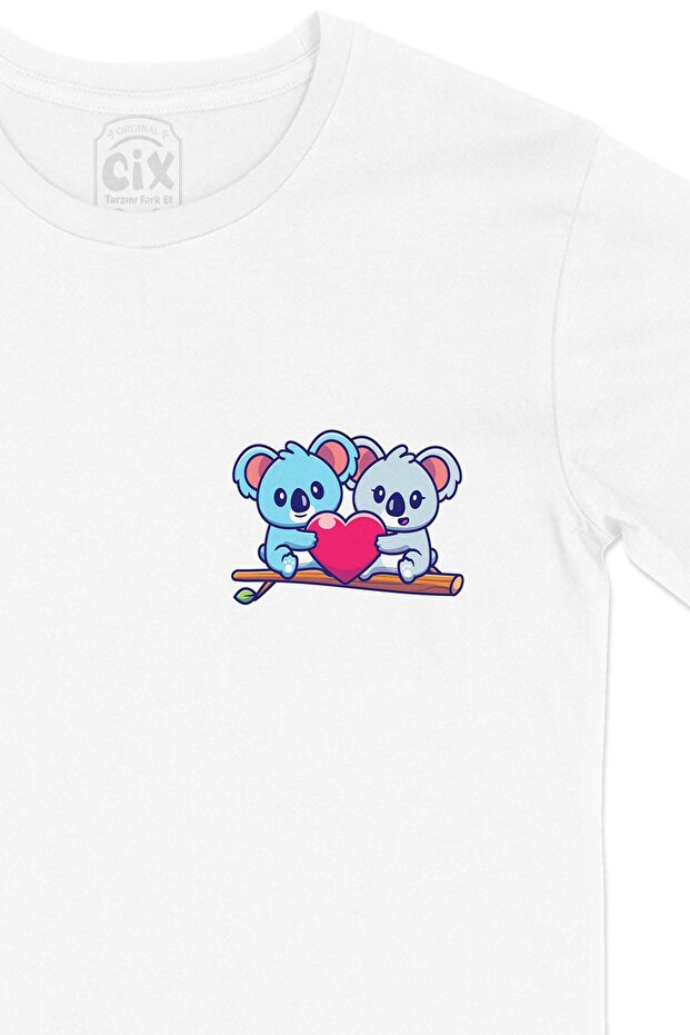 Cix Koala Aşkı Cep Logo Tasarımlı Beyaz Tişört - Fiyatı, Yorumları