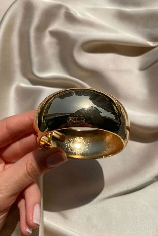stainless steel Gold Thick Cuff Bracelet- Trendyol
