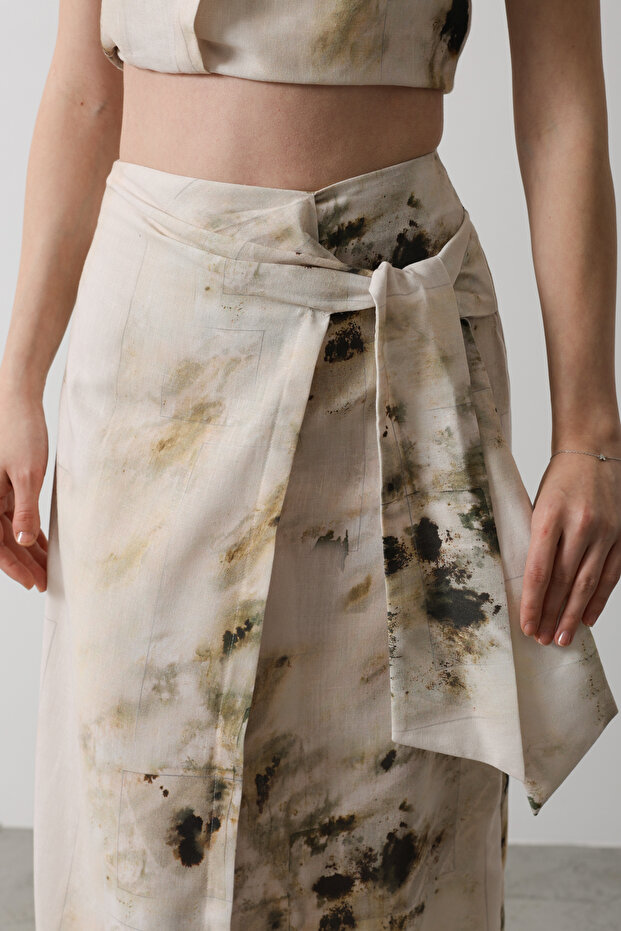 Trendyolmilla Bej Batik Desenli Anvelop Midi Dokuma Etek TWOSS25ET00052 ...