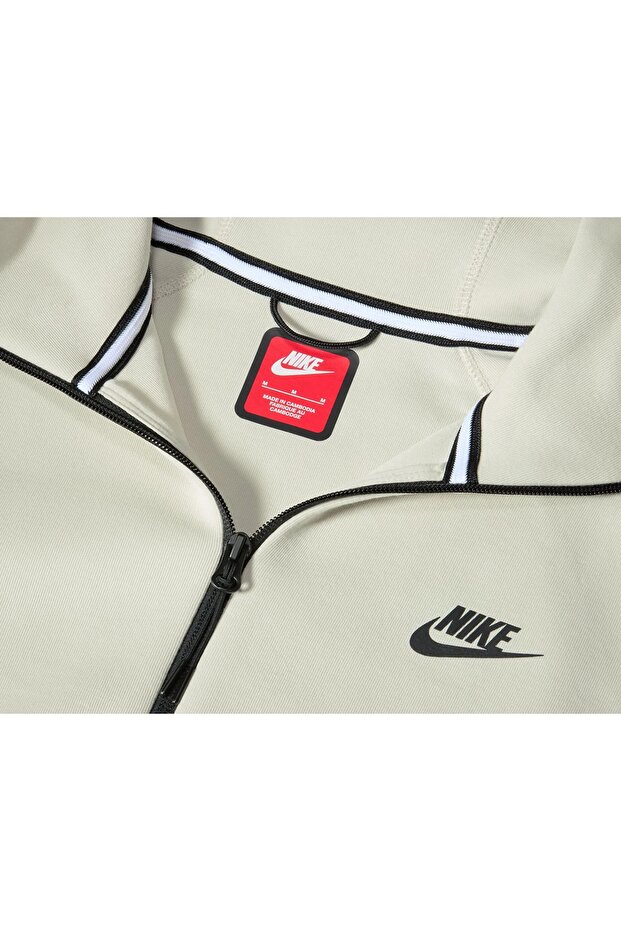 Nike Nike Tech Fleece Full Zip Windrunner Men's Cream Sweatshirt-Fb7921 ...