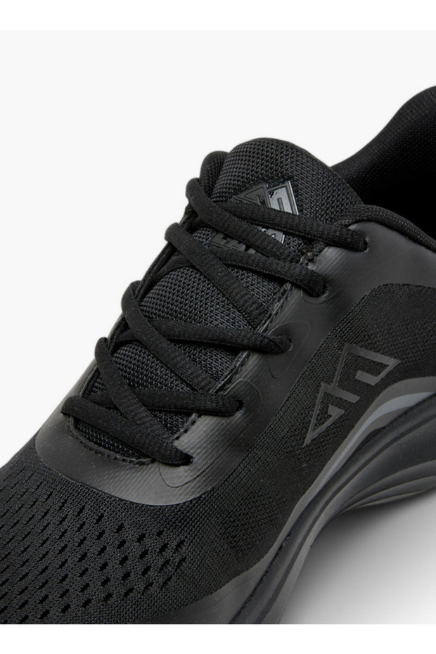 Oaklan by Shoexpress Textured Sports Shoes with Lace-Up Closure- Trendyol
